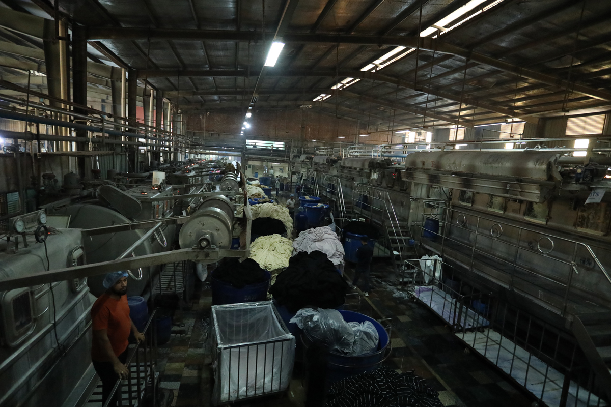 Dyeing Winch - Azad Knit Composite Textile Mills (Pvt.) Ltd.